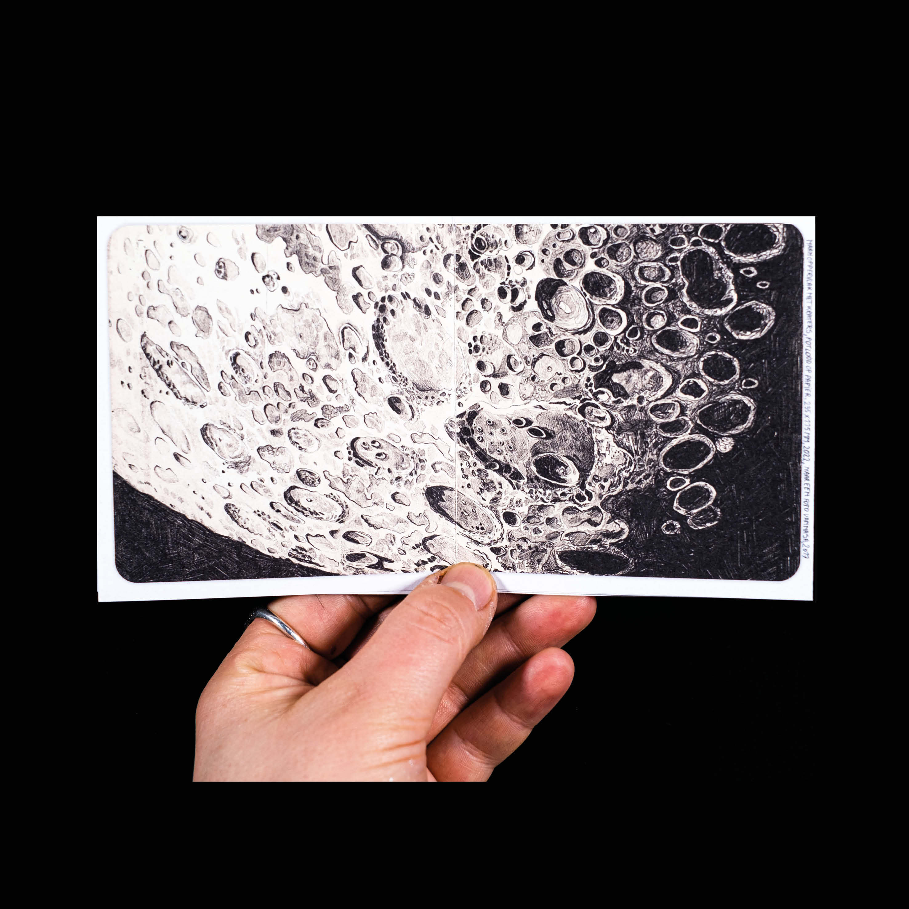 T. De Vos | space poster - zine